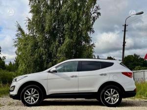 Balts Hyundai Santa Fe 2015 Šauļi, ar dzinēja tilpumu 2.20 L un nobraukumu 195 tūkst. km par 14999 €, foto 14 vietnē AUTOMOTO.COM.LV
