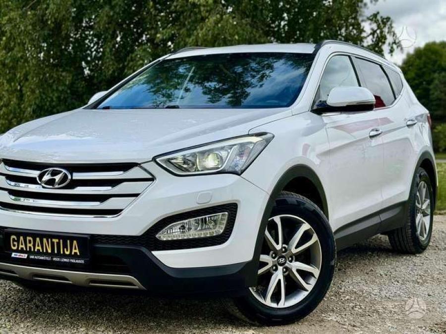 Balts Hyundai Santa Fe 2015 Šauļi, ar dzinēja tilpumu 2.20 L un nobraukumu 195 tūkst. km par 14999 €, foto 17 vietnē AUTOMOTO.COM.LV