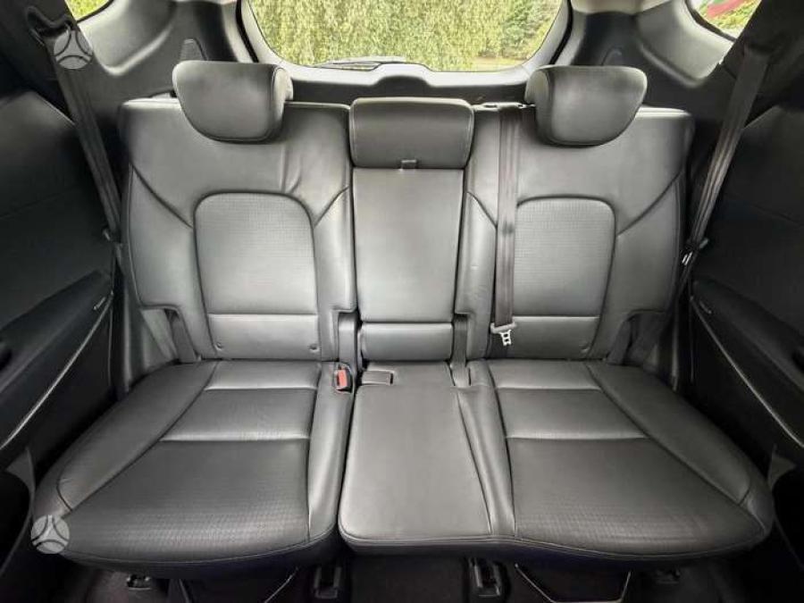 Balts Hyundai Santa Fe 2015 Šauļi, ar dzinēja tilpumu 2.20 L un nobraukumu 195 tūkst. km par 14999 €, foto 34 vietnē AUTOMOTO.COM.LV