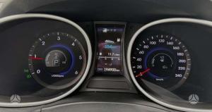 White Hyundai Santa Fe 2015 in Siauliai, with an engine capacity of 2.20 L and mileage of 195 thousand km for 14999 €, photo 41 on AUTOMOTO.COM.LV