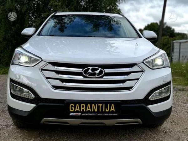 Balts Hyundai Santa Fe 2015 Šauļi, ar dzinēja tilpumu 2.20 L un nobraukumu 195 tūkst. km par 14999 €, foto 6 vietnē AUTOMOTO.COM.LV