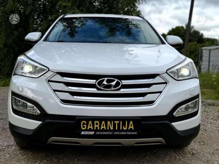 Balts Hyundai Santa Fe 2015 Šauļi, ar dzinēja tilpumu 2.20 L un nobraukumu 195 tūkst. km par 14999 €, foto 6 vietnē AUTOMOTO.COM.LV