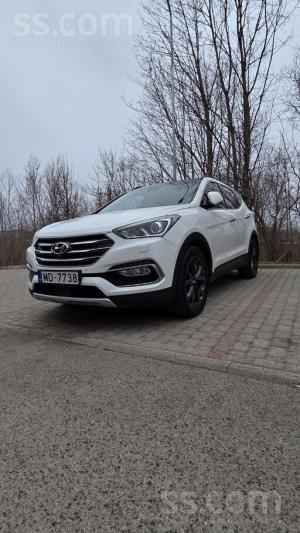 Balts Hyundai Santa Fe 2015 Tukums, ar dzinēja tilpumu 2.20 L un nobraukumu 255 tūkst. km par 12000 €, foto 4 vietnē AUTOMOTO.COM.LV