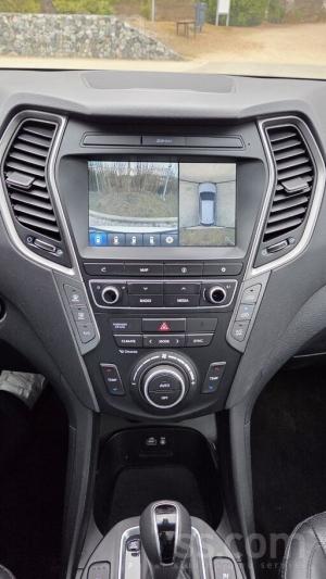 Balts Hyundai Santa Fe 2015 Tukums, ar dzinēja tilpumu 2.20 L un nobraukumu 255 tūkst. km par 12000 €, foto 6 vietnē AUTOMOTO.COM.LV