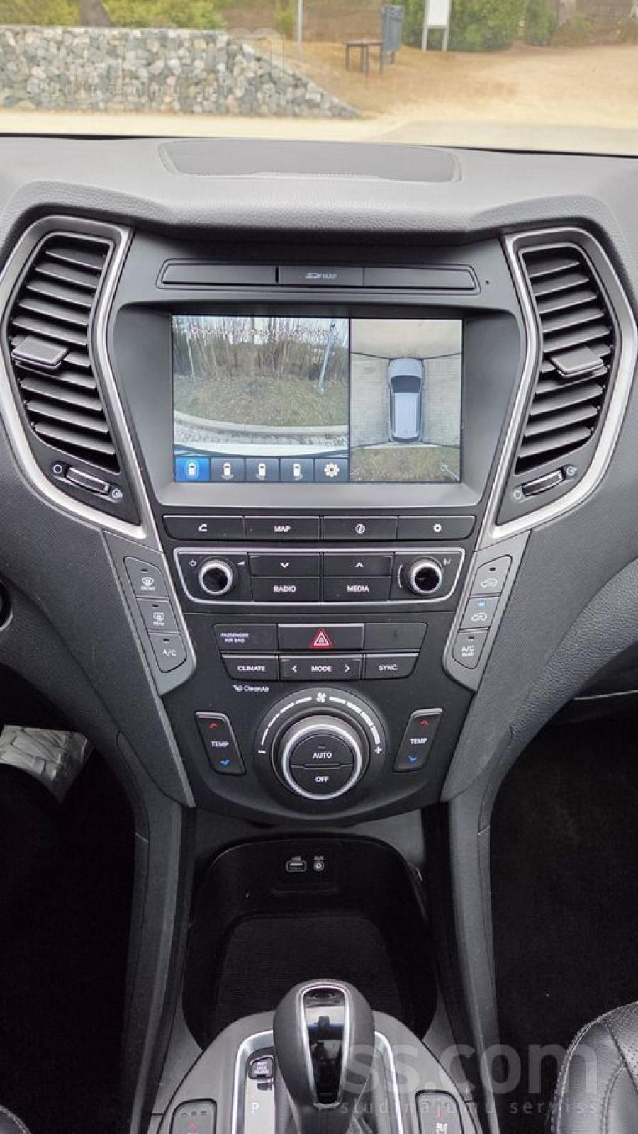 Balts Hyundai Santa Fe 2015 Tukums, ar dzinēja tilpumu 2.20 L un nobraukumu 255 tūkst. km par 12000 €, foto 6 vietnē AUTOMOTO.COM.LV
