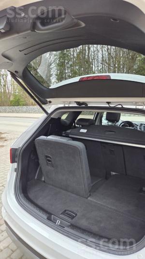 Balts Hyundai Santa Fe 2015 Tukums, ar dzinēja tilpumu 2.20 L un nobraukumu 255 tūkst. km par 12000 €, foto 7 vietnē AUTOMOTO.COM.LV