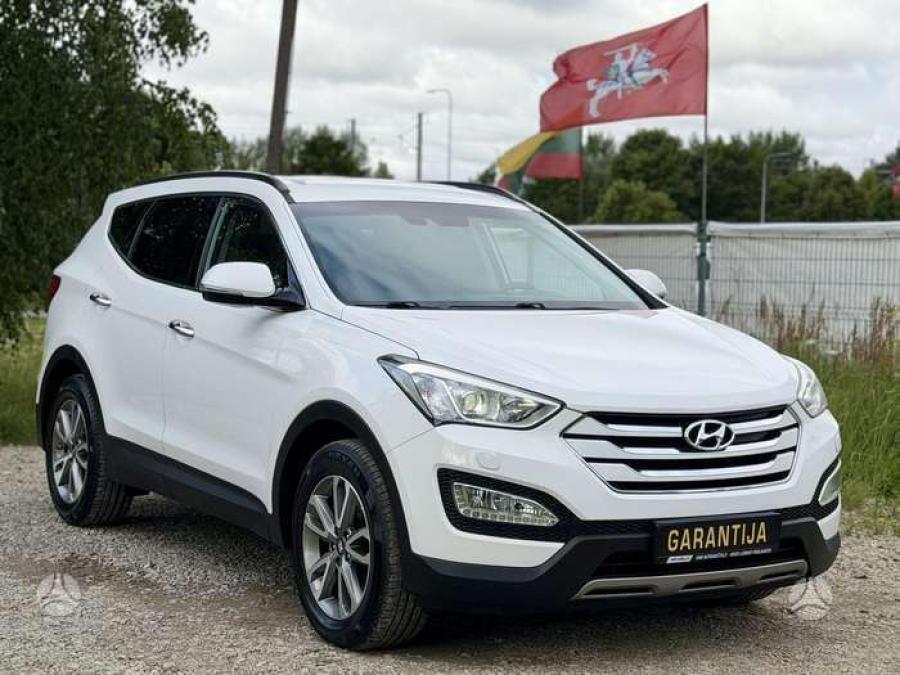 Balts Hyundai Santa Fe 2015 Šauļi, ar dzinēja tilpumu 2.20 L un nobraukumu 195 tūkst. km par 14999 €, foto 21 vietnē AUTOMOTO.COM.LV