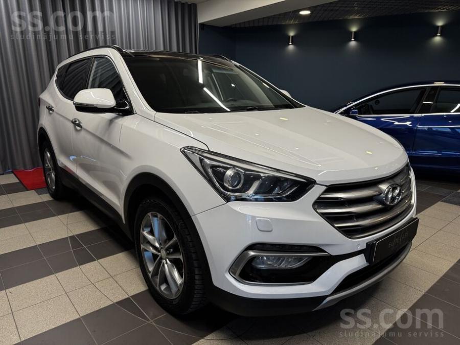 Balts Hyundai Santa Fe 2016 Rīga, ar dzinēja tilpumu 2.20 L un nobraukumu 199 tūkst. km par 12990 €, foto 3 vietnē AUTOMOTO.COM.LV