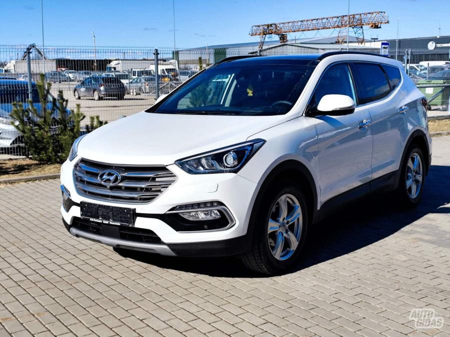 Balts Hyundai Santa Fe 2016 Šauļi, ar dzinēja tilpumu 2.20 L un nobraukumu 197 tūkst. km par 14500 €, foto 3 vietnē AUTOMOTO.COM.LV