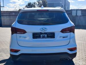 Balts Hyundai Santa Fe 2016 Šauļi, ar dzinēja tilpumu 2.20 L un nobraukumu 197 tūkst. km par 14500 €, foto 7 vietnē AUTOMOTO.COM.LV