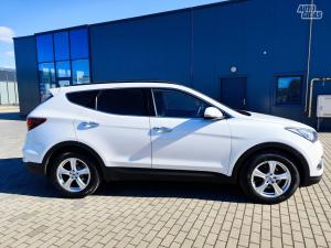 Balts Hyundai Santa Fe 2016 Šauļi, ar dzinēja tilpumu 2.20 L un nobraukumu 197 tūkst. km par 14500 €, foto 8 vietnē AUTOMOTO.COM.LV