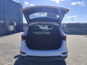 Balts Hyundai Santa Fe 2016 Šauļi, ar dzinēja tilpumu 2.20 L un nobraukumu 197 tūkst. km par 14500 €, foto 29 vietnē AUTOMOTO.COM.LV