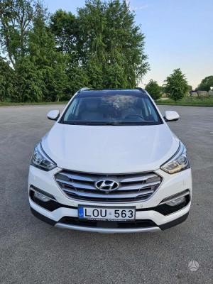 Balts Hyundai Santa Fe 2016 Panevēža, ar dzinēja tilpumu 2.20 L un nobraukumu 259 tūkst. km par 12900 €, foto 9 vietnē AUTOMOTO.COM.LV