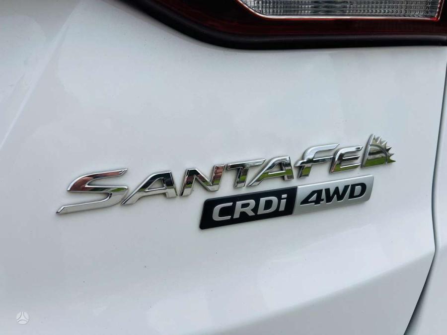 Balts Hyundai Santa Fe 2016 Kauņa, ar dzinēja tilpumu 2.20 L un nobraukumu 228 tūkst. km par 12500 €, foto 16 vietnē AUTOMOTO.COM.LV
