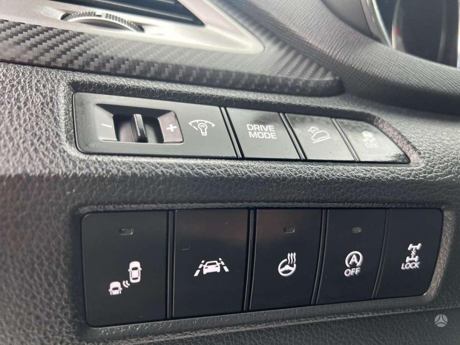 Balts Hyundai Santa Fe 2016 Kauņa, ar dzinēja tilpumu 2.20 L un nobraukumu 228 tūkst. km par 12500 €, foto 29 vietnē AUTOMOTO.COM.LV