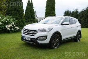 Balts Hyundai Santa Fe 2016 Rīga, ar dzinēja tilpumu 2.20 L un nobraukumu 251 tūkst. km par 10800 €, foto 3 vietnē AUTOMOTO.COM.LV