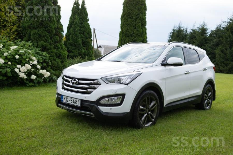 Balts Hyundai Santa Fe 2016 Rīga, ar dzinēja tilpumu 2.20 L un nobraukumu 251 tūkst. km par 10800 €, foto 3 vietnē AUTOMOTO.COM.LV