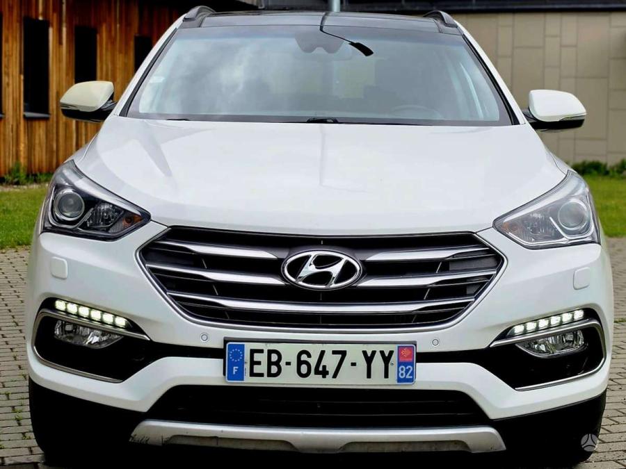 Balts Hyundai Santa Fe 2016 Tauragė, ar dzinēja tilpumu 2.20 L un nobraukumu 238 tūkst. km par 12300 €, foto 3 vietnē AUTOMOTO.COM.LV