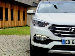 Balts Hyundai Santa Fe 2016 Tauragė, ar dzinēja tilpumu 2.20 L un nobraukumu 238 tūkst. km par 12300 €, foto 10 vietnē AUTOMOTO.COM.LV