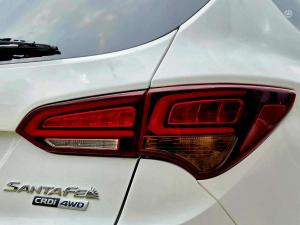 Balts Hyundai Santa Fe 2016 Tauragė, ar dzinēja tilpumu 2.20 L un nobraukumu 238 tūkst. km par 12300 €, foto 16 vietnē AUTOMOTO.COM.LV