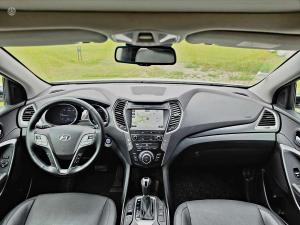 Balts Hyundai Santa Fe 2016 Tauragė, ar dzinēja tilpumu 2.20 L un nobraukumu 238 tūkst. km par 12300 €, foto 20 vietnē AUTOMOTO.COM.LV