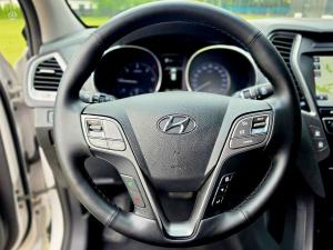 Balts Hyundai Santa Fe 2016 Tauragė, ar dzinēja tilpumu 2.20 L un nobraukumu 238 tūkst. km par 12300 €, foto 24 vietnē AUTOMOTO.COM.LV