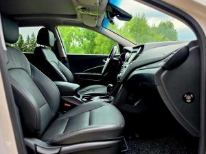Balts Hyundai Santa Fe 2016 Tauragė, ar dzinēja tilpumu 2.20 L un nobraukumu 238 tūkst. km par 12300 €, foto 26 vietnē AUTOMOTO.COM.LV