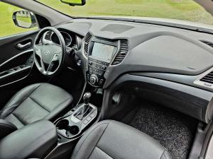 Balts Hyundai Santa Fe 2016 Tauragė, ar dzinēja tilpumu 2.20 L un nobraukumu 238 tūkst. km par 12300 €, foto 27 vietnē AUTOMOTO.COM.LV