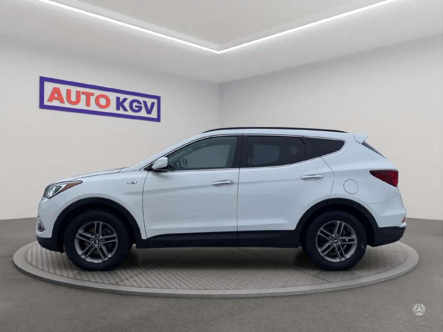 Balts Hyundai Santa Fe 2017 Viļņa, ar dzinēja tilpumu 2.40 L un nobraukumu 88 tūkst. km par 13499 €, foto 2 vietnē AUTOMOTO.COM.LV