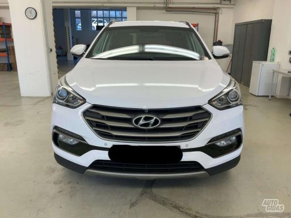 Balts Hyundai Santa Fe 2017 Kauņa, ar dzinēja tilpumu 2.20 L un nobraukumu 97 tūkst. km par 23317 €, foto 1 vietnē AUTOMOTO.COM.LV