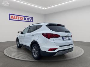 White Hyundai Santa Fe 2017 in Vilnius, with an engine capacity of 2.40 L and mileage of 88 thousand km for 13499 €, photo 3 on AUTOMOTO.COM.LV