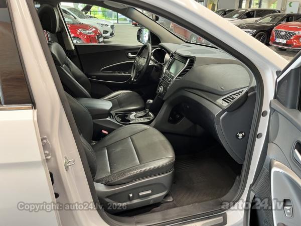Balts Hyundai Santa Fe 2017 Tallina, ar dzinēja tilpumu 2.20 L un nobraukumu 195 tūkst. km par 16300 €, foto 6 vietnē AUTOMOTO.COM.LV