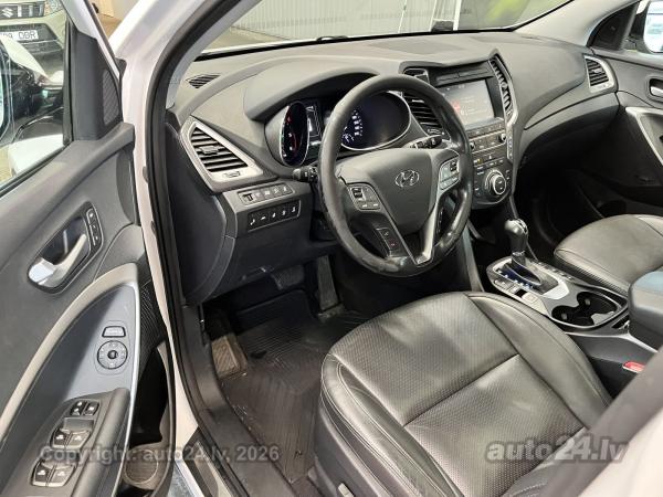 Balts Hyundai Santa Fe 2017 Tallina, ar dzinēja tilpumu 2.20 L un nobraukumu 195 tūkst. km par 16300 €, foto 8 vietnē AUTOMOTO.COM.LV