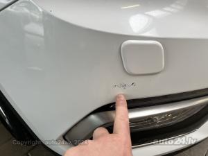 White Hyundai Santa Fe 2017 in Tallinn, with an engine capacity of 2.20 L and mileage of 195 thousand km for 16300 €, photo 28 on AUTOMOTO.COM.LV