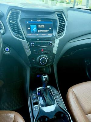 Balts Hyundai Santa Fe 2018 Kauņa, ar dzinēja tilpumu 2.20 L un nobraukumu 240 tūkst. km par 14900 €, foto 15 vietnē AUTOMOTO.COM.LV
