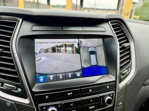 White Hyundai Santa Fe 2018 in Kaunas, with an engine capacity of 2.20 L and mileage of 240 thousand km for 13490 €, photo 12 on AUTOMOTO.COM.LV