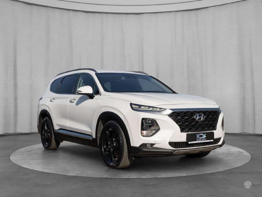 Balts Hyundai Santa Fe 2019 Marijampole, ar dzinēja tilpumu 2.20 L un nobraukumu 209 tūkst. km par 19250 €, foto 1 vietnē AUTOMOTO.COM.LV