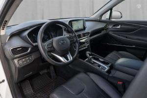 Balts Hyundai Santa Fe 2019 Marijampole, ar dzinēja tilpumu 2.20 L un nobraukumu 209 tūkst. km par 19250 €, foto 24 vietnē AUTOMOTO.COM.LV