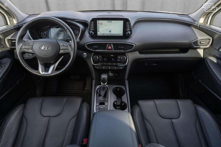 Balts Hyundai Santa Fe 2019 Marijampole, ar dzinēja tilpumu 2.20 L un nobraukumu 209 tūkst. km par 19250 €, foto 14 vietnē AUTOMOTO.COM.LV