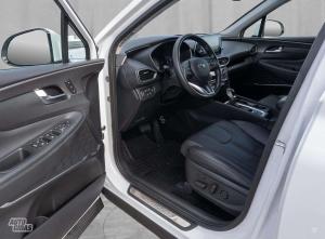 Balts Hyundai Santa Fe 2019 Marijampole, ar dzinēja tilpumu 2.20 L un nobraukumu 209 tūkst. km par 19250 €, foto 23 vietnē AUTOMOTO.COM.LV