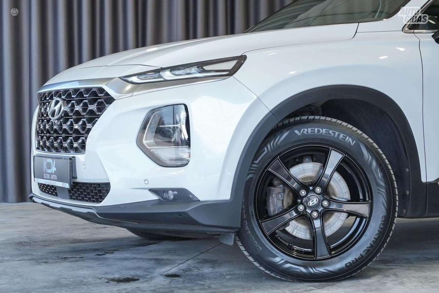 Balts Hyundai Santa Fe 2019 Marijampole, ar dzinēja tilpumu 2.20 L un nobraukumu 209 tūkst. km par 19150 €, foto 6 vietnē AUTOMOTO.COM.LV