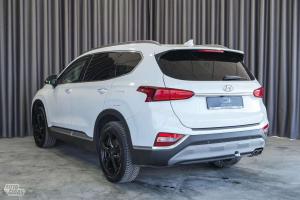 Balts Hyundai Santa Fe 2019 Marijampole, ar dzinēja tilpumu 2.20 L un nobraukumu 209 tūkst. km par 19150 €, foto 8 vietnē AUTOMOTO.COM.LV