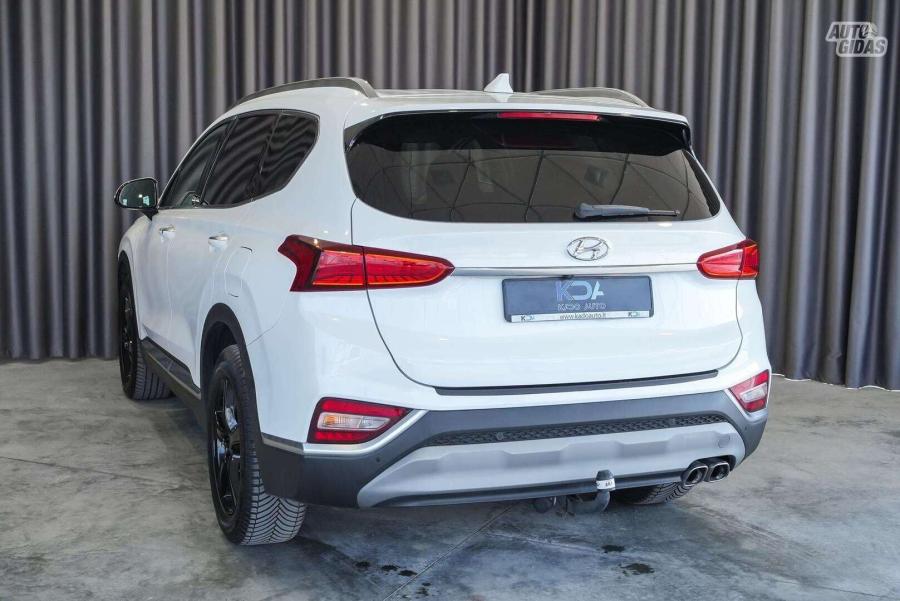 Balts Hyundai Santa Fe 2019 Marijampole, ar dzinēja tilpumu 2.20 L un nobraukumu 209 tūkst. km par 19150 €, foto 9 vietnē AUTOMOTO.COM.LV