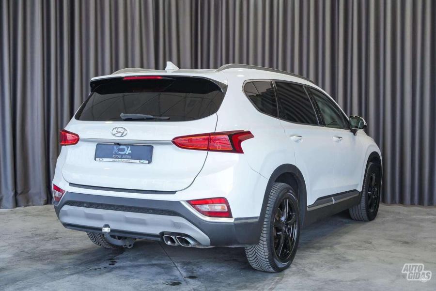 Balts Hyundai Santa Fe 2019 Marijampole, ar dzinēja tilpumu 2.20 L un nobraukumu 209 tūkst. km par 19150 €, foto 12 vietnē AUTOMOTO.COM.LV