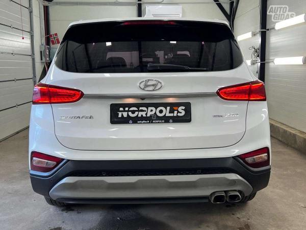 Balts Hyundai Santa Fe 2019 Aukštieji Rusokai, ar dzinēja tilpumu 2.00 L un nobraukumu 246 tūkst. km par 15400 €, foto 8 vietnē AUTOMOTO.COM.LV