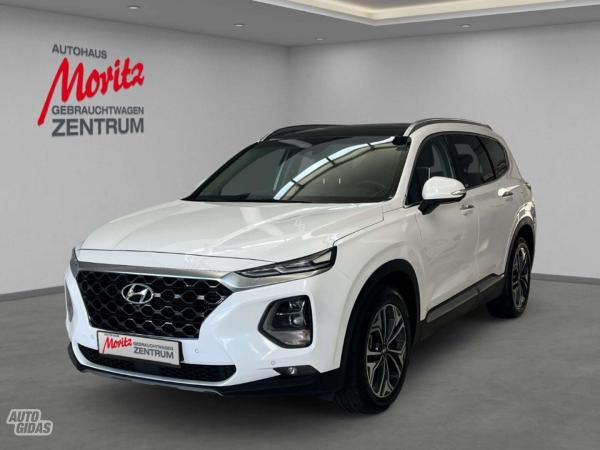 White Hyundai Santa Fe 2020 in Kaunas, with an engine capacity of 2.20 L and mileage of 75 thousand km for 32679 €, photo 1 on AUTOMOTO.COM.LV