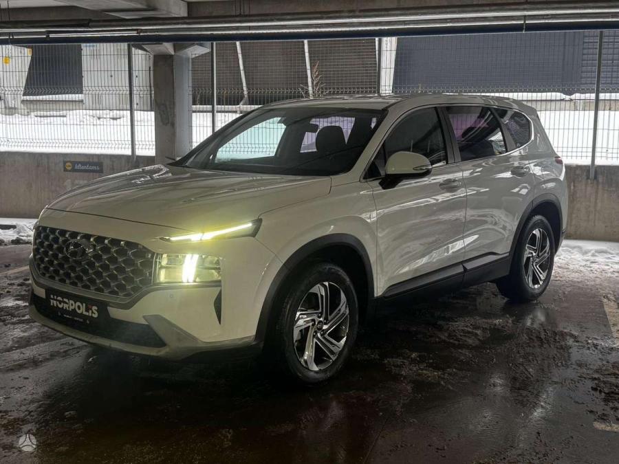 Balts Hyundai Santa Fe 2020 Viļņa, ar dzinēja tilpumu 2.15 L un nobraukumu 237 tūkst. km par 22700 €, foto 2 vietnē AUTOMOTO.COM.LV