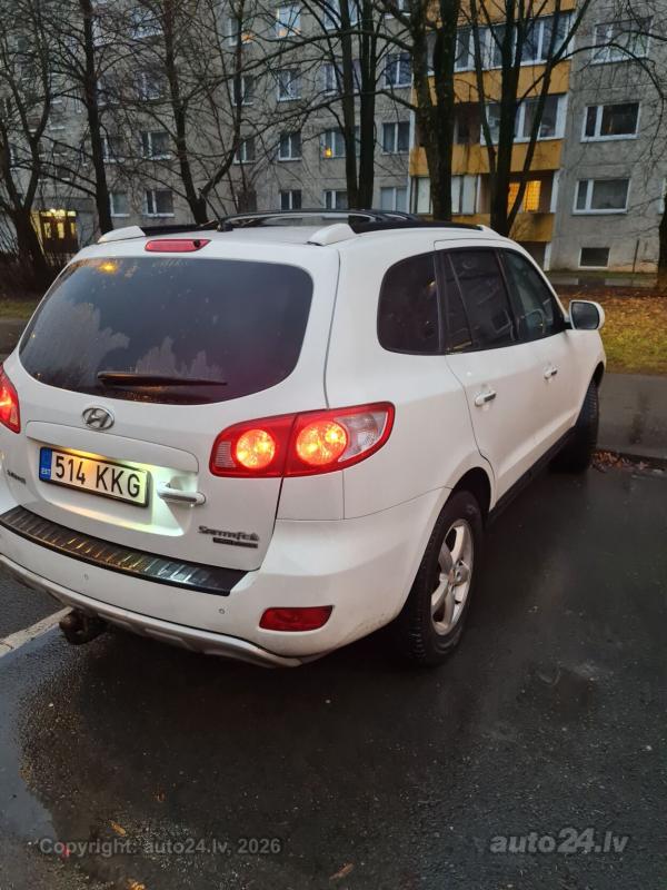 White Hyundai Santa Fe 2020 in Tallinn, with an engine capacity of 2.00 L and mileage of 0 thousand km for 4800 €, photo 2 on AUTOMOTO.COM.LV