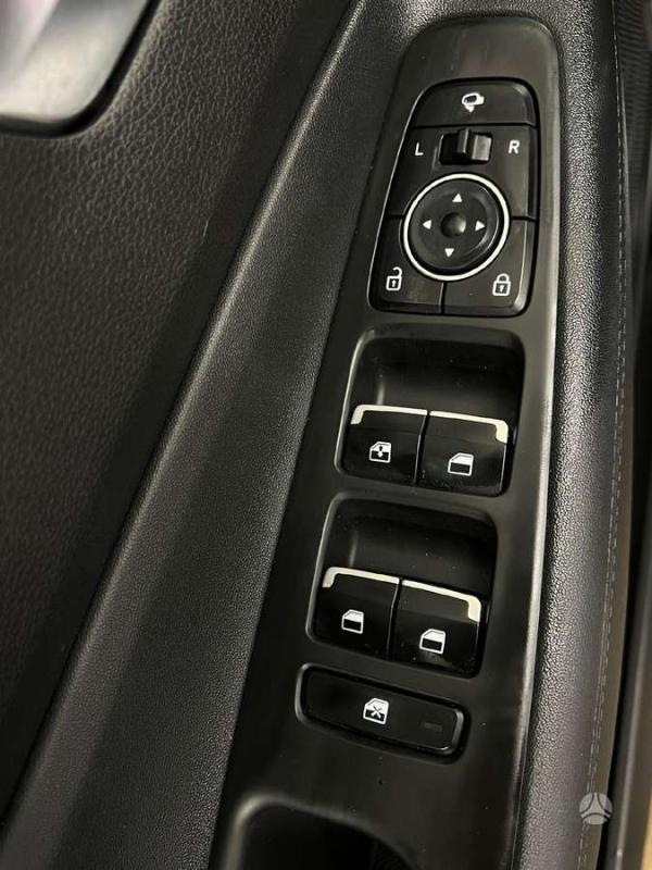 Balts Hyundai Santa Fe 2020 Viļņa, ar dzinēja tilpumu 2.15 L un nobraukumu 237 tūkst. km par 22300 €, foto 11 vietnē AUTOMOTO.COM.LV