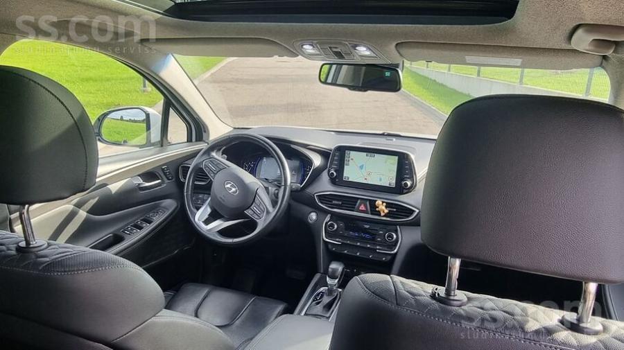 Balts Hyundai Santa Fe 2020 Rīga, ar dzinēja tilpumu 2.20 L un nobraukumu 124 tūkst. km par 23900 €, foto 15 vietnē AUTOMOTO.COM.LV
